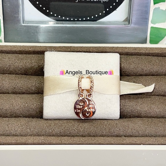 Pandora | Jewelry | New Pandora Splittable Yin Yang Sparkling Dangle ...